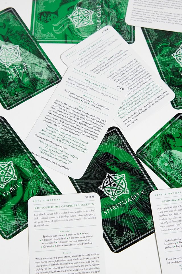 The Wiccapedia Spell Deck: A Compendium Of 100 Spells And Rituals For ...