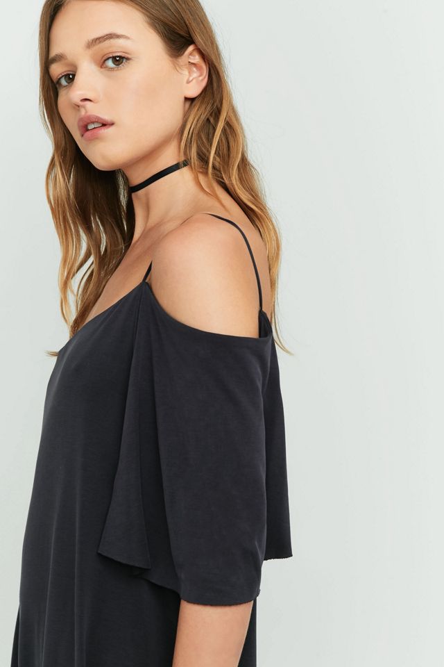 Silence + Noise Cold Shoulder Oversized T-Shirt Dress | Urban Outfitters UK