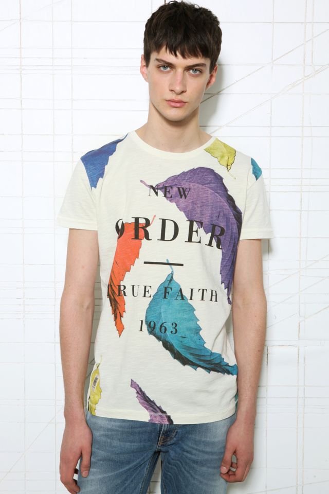 Worn By White New Order Tee | Urban Outfitters FR