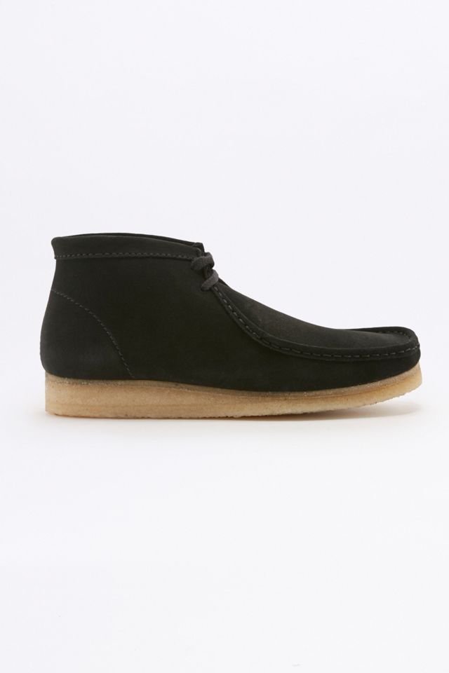 Clarks - Bottines Wallabee noires | Urban Outfitters FR