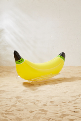 Sunnylife Banana Pool Float | Urban Outfitters UK