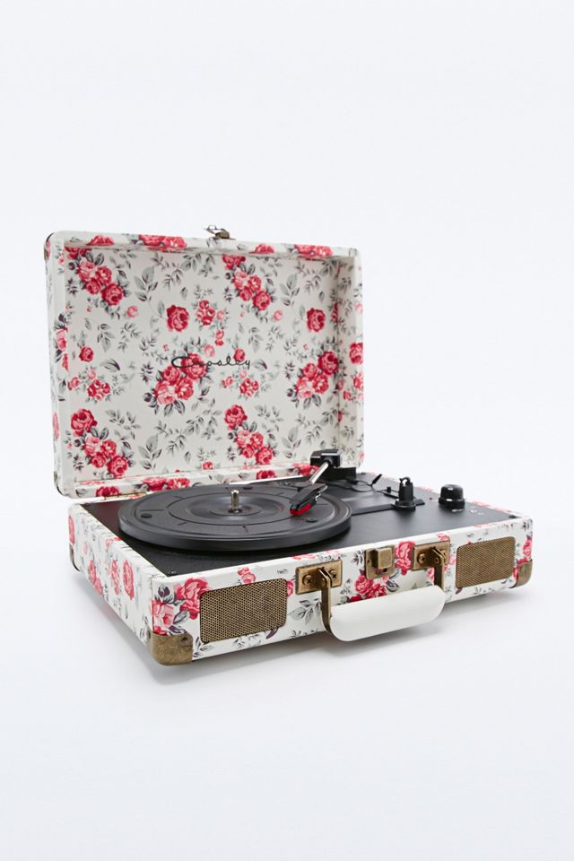 Crosley Cruiser Rosebud EU Plug Record Player | Urban Outfitters UK